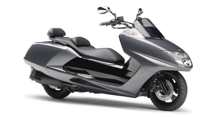 Yamaha Maxam รถบิ๊กสกู๊ตเตอร์สุดแนว สำหรับสายชิล!