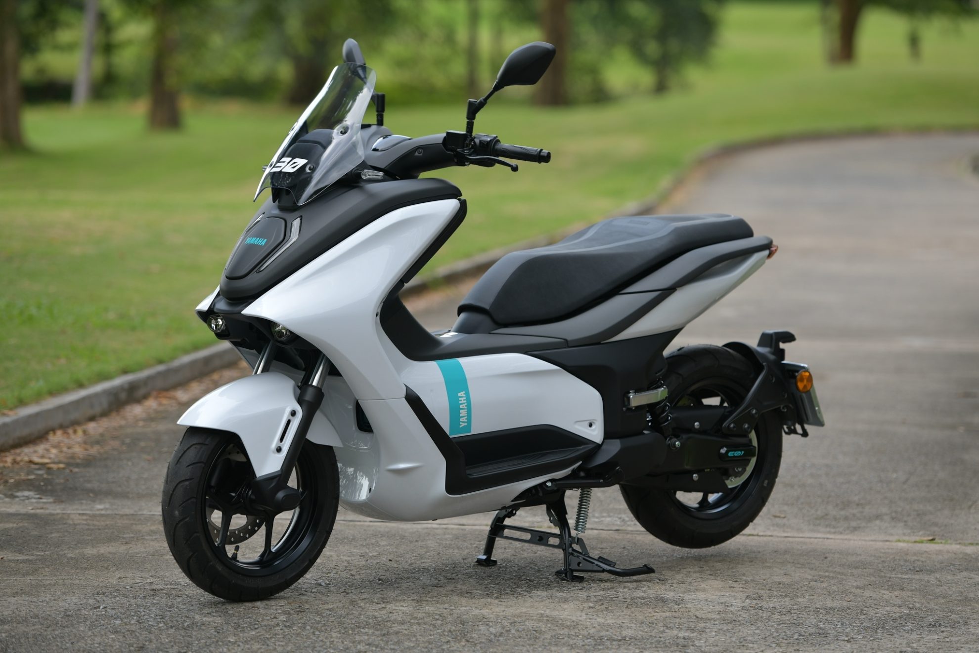 รีวิว ทดสอบขับขี่จริง Yamaha E01 รถไฟฟ้า 100% ที่กำลังเป็นกระแสมาแรงใน ...