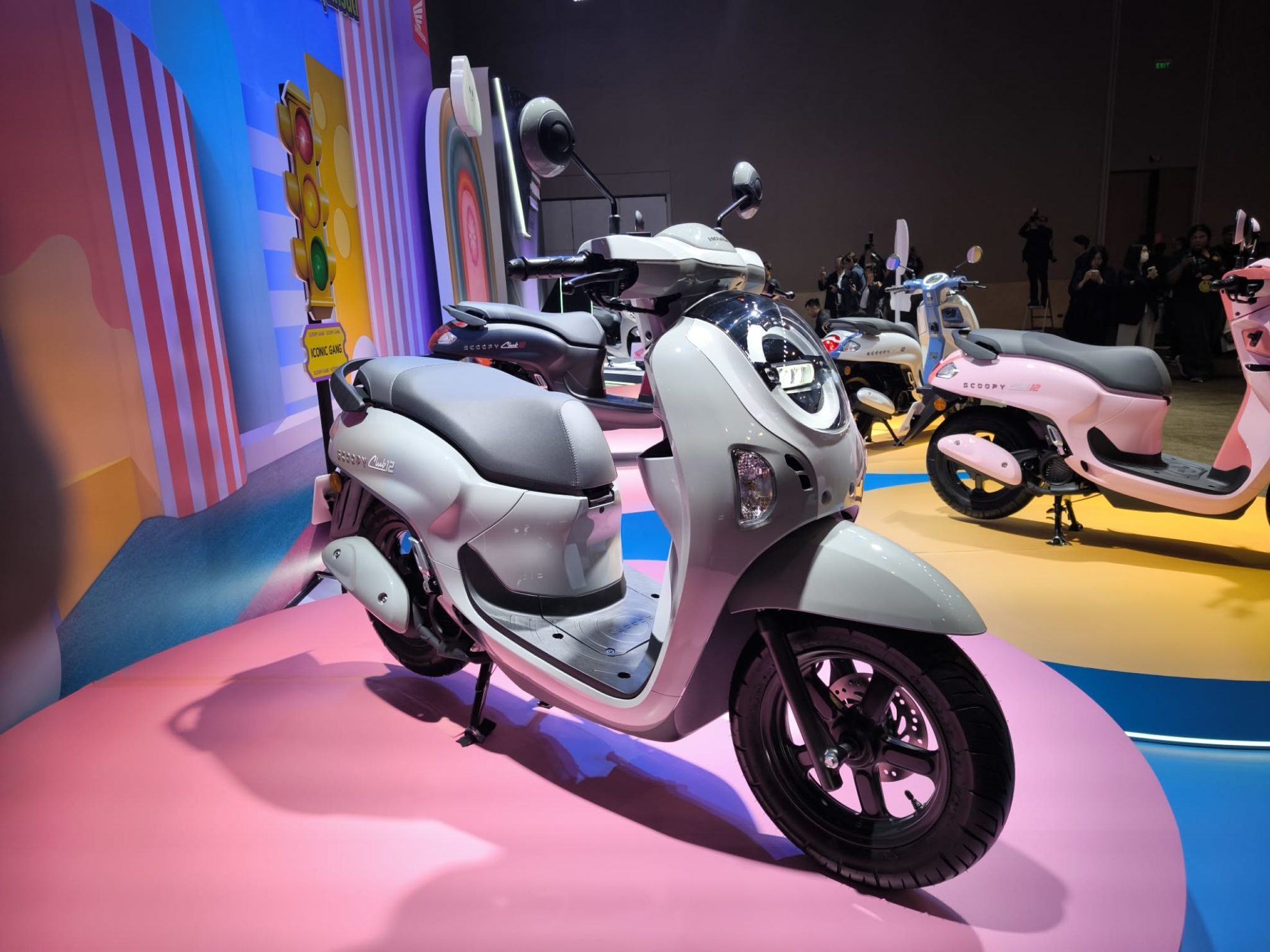 วิเคราะห์ Honda Scoopy 2026 รุ่นใหม่ ทำไมคนไทยยังเลือก